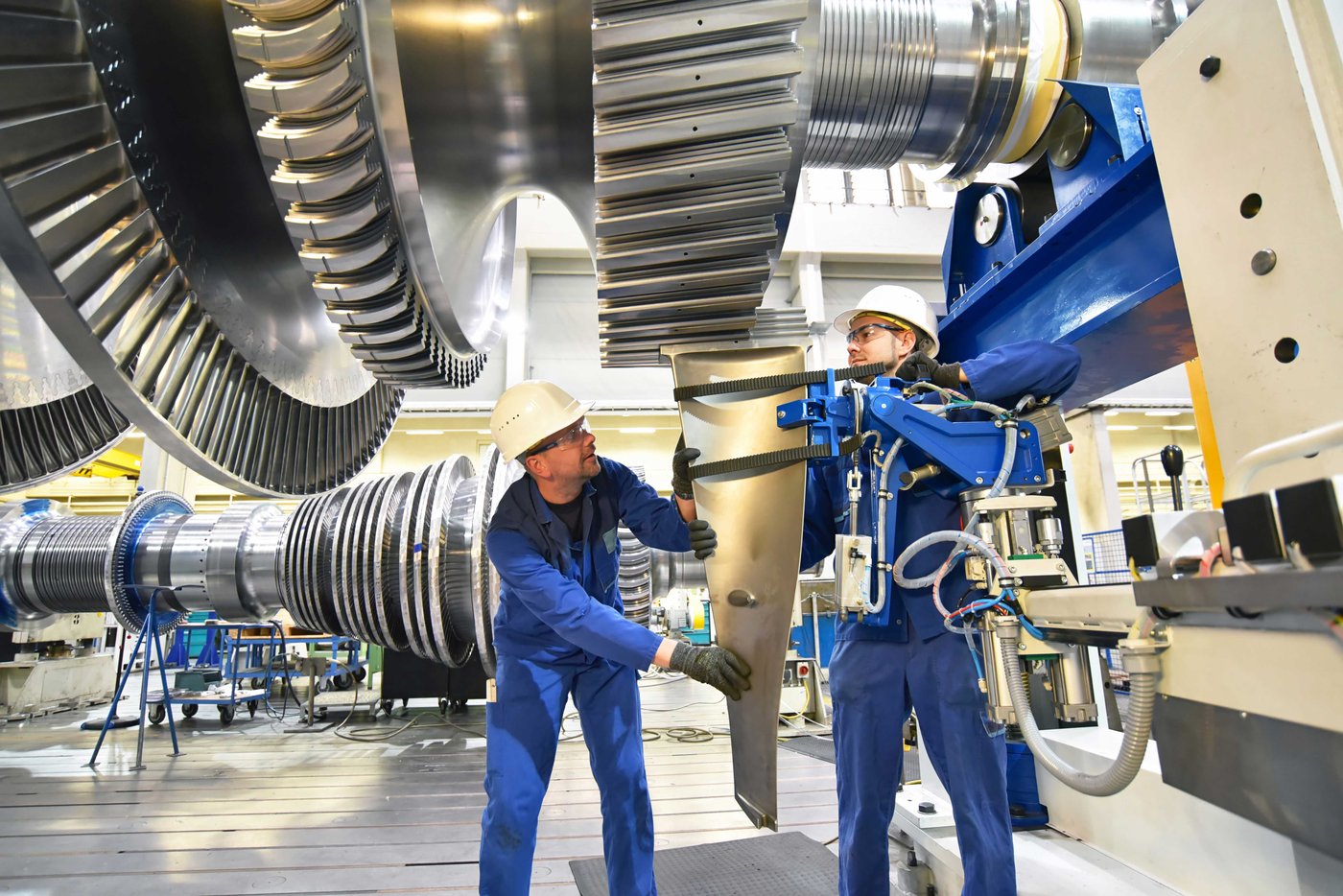 Today’s PPE Clothing Norms: Quick Guide for Safety Compliance